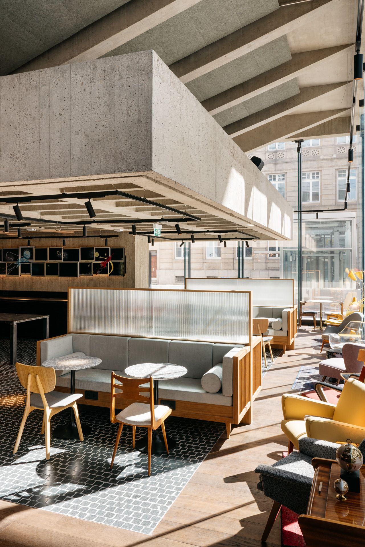 Ruby Luna in Düsseldorf | Vanaf € 94