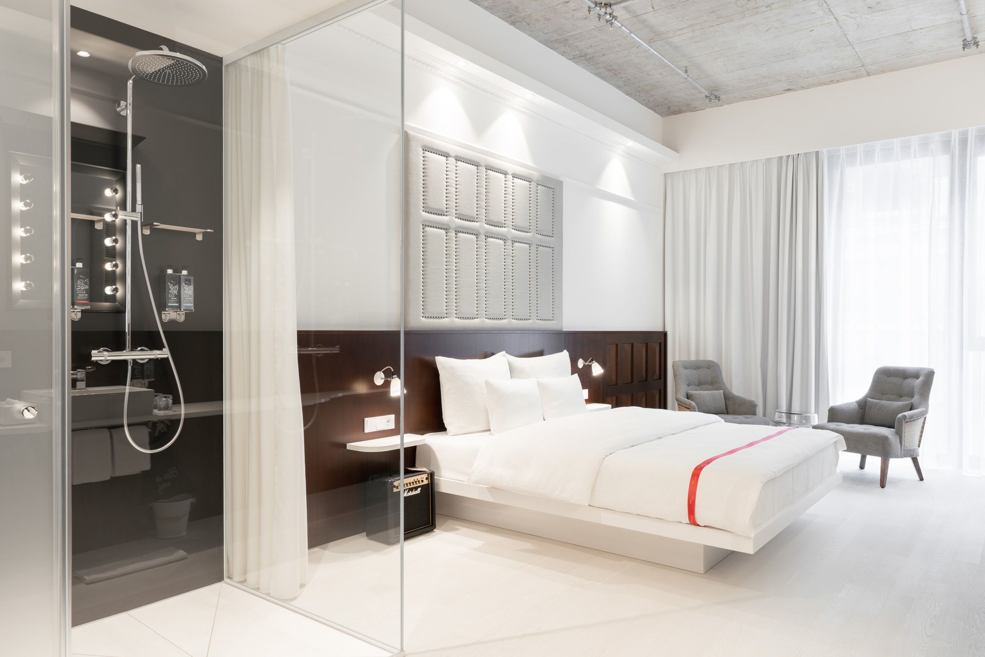 Ruby Louise Hotel & Bar in Frankfurt am Main - de beste aanbiedingen!