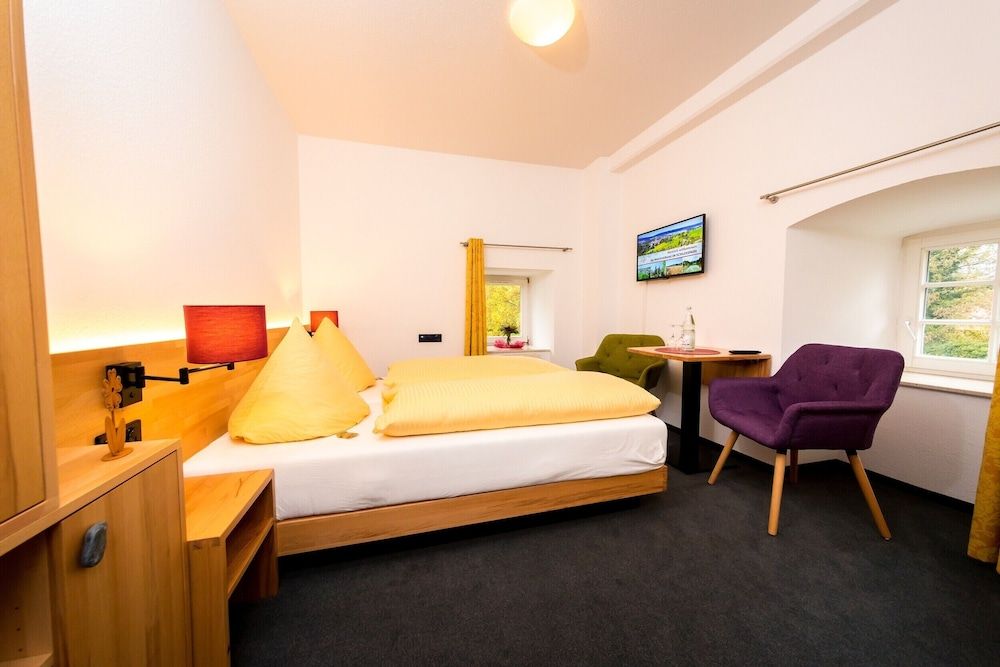 Wohlfühlhotel im Schlosspark in Willebadessen - de beste aanbiedingen!