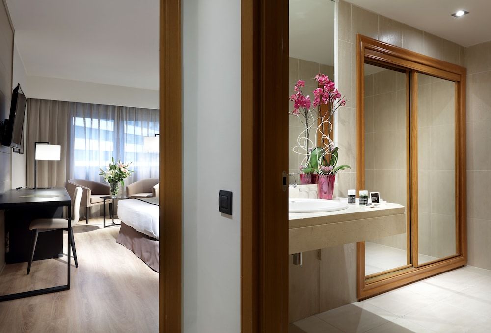 Exe Rey Don Jaime Hotel in Valencia - de beste aanbiedingen!