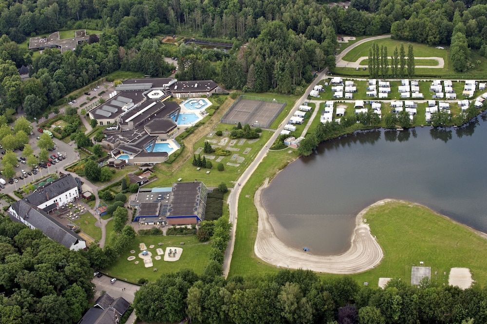 Roompot Parkhotel Bad Arcen in Arcen - de beste aanbiedingen!