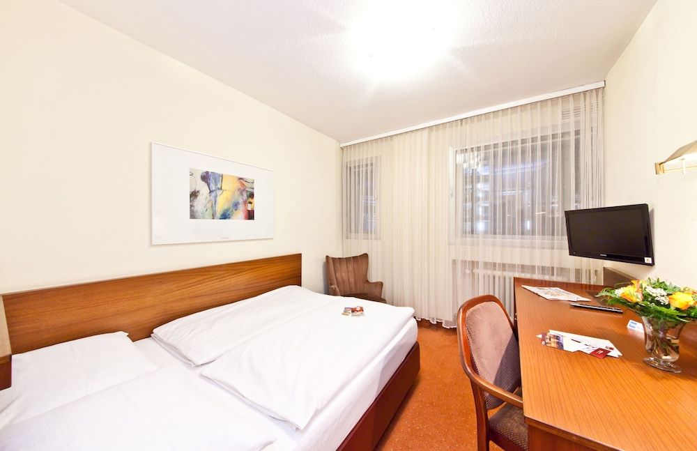 Hotel Rieker Stuttgart Hauptbahnhof in Stuttgart - de beste aanbiedingen!